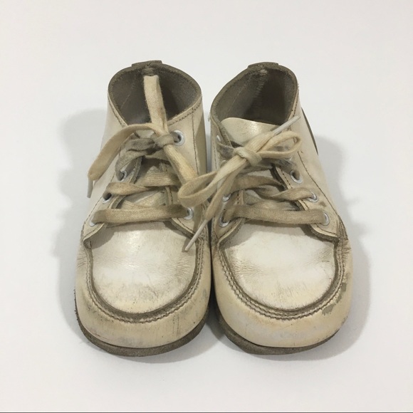 Stride Rite | Shoes | Vintage Stride Rite 7s White Leather Baby Shoes 4 ...